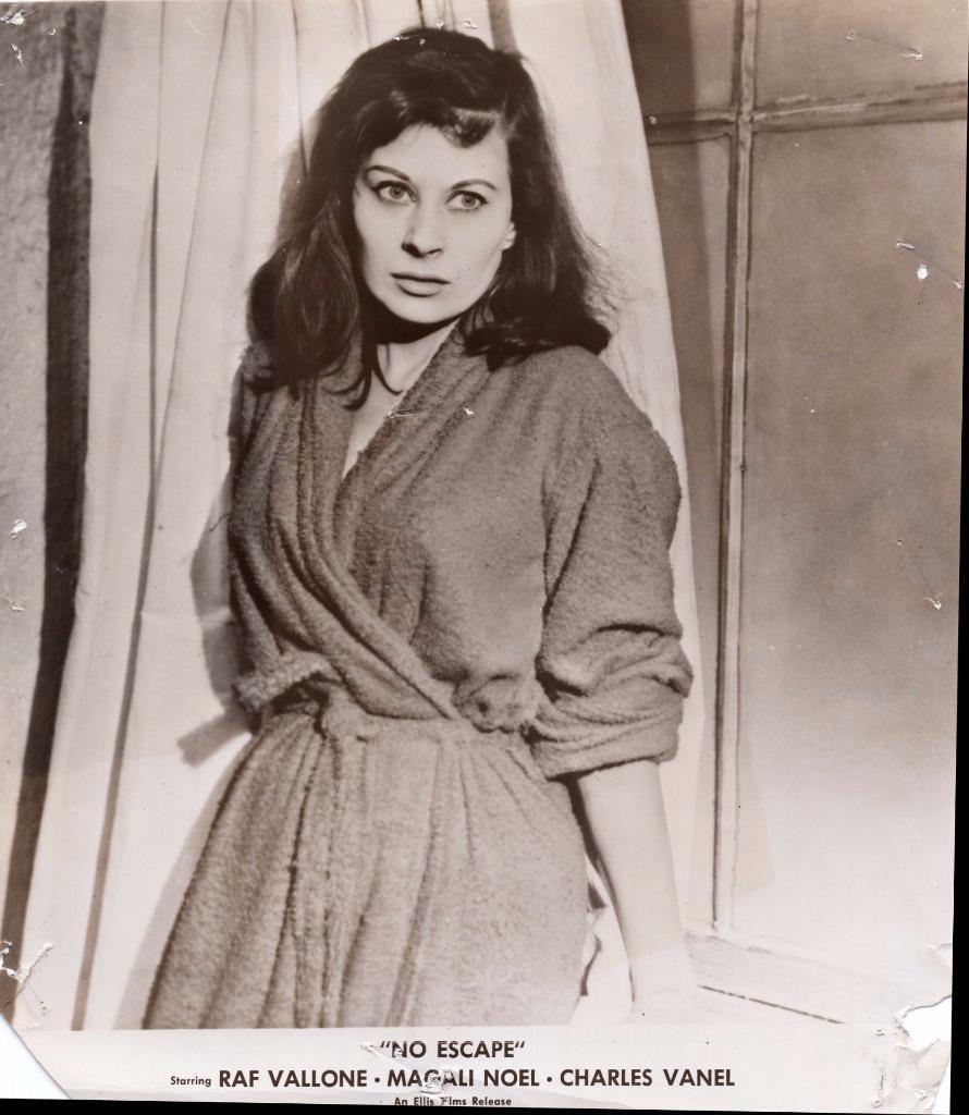 Magali No?L Movies 60 Photos - Moonagedaydream.film