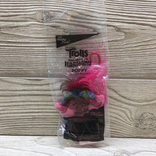 Trolls Holiday in Harmony Poppy Finger Puppet Sonic Wacky Pack Toy ...