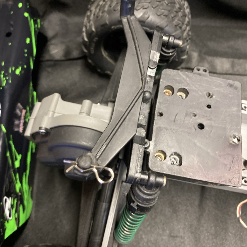 Traxxas Stampede 2wd 1/10 Slider/Roller Brushed/VXL Used Green Monster ...