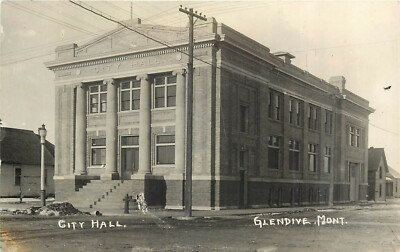 GLENDIVE, MONTANA - CITY HALL - OLD REAL PHOTO POSTCARD VIEW | eBay