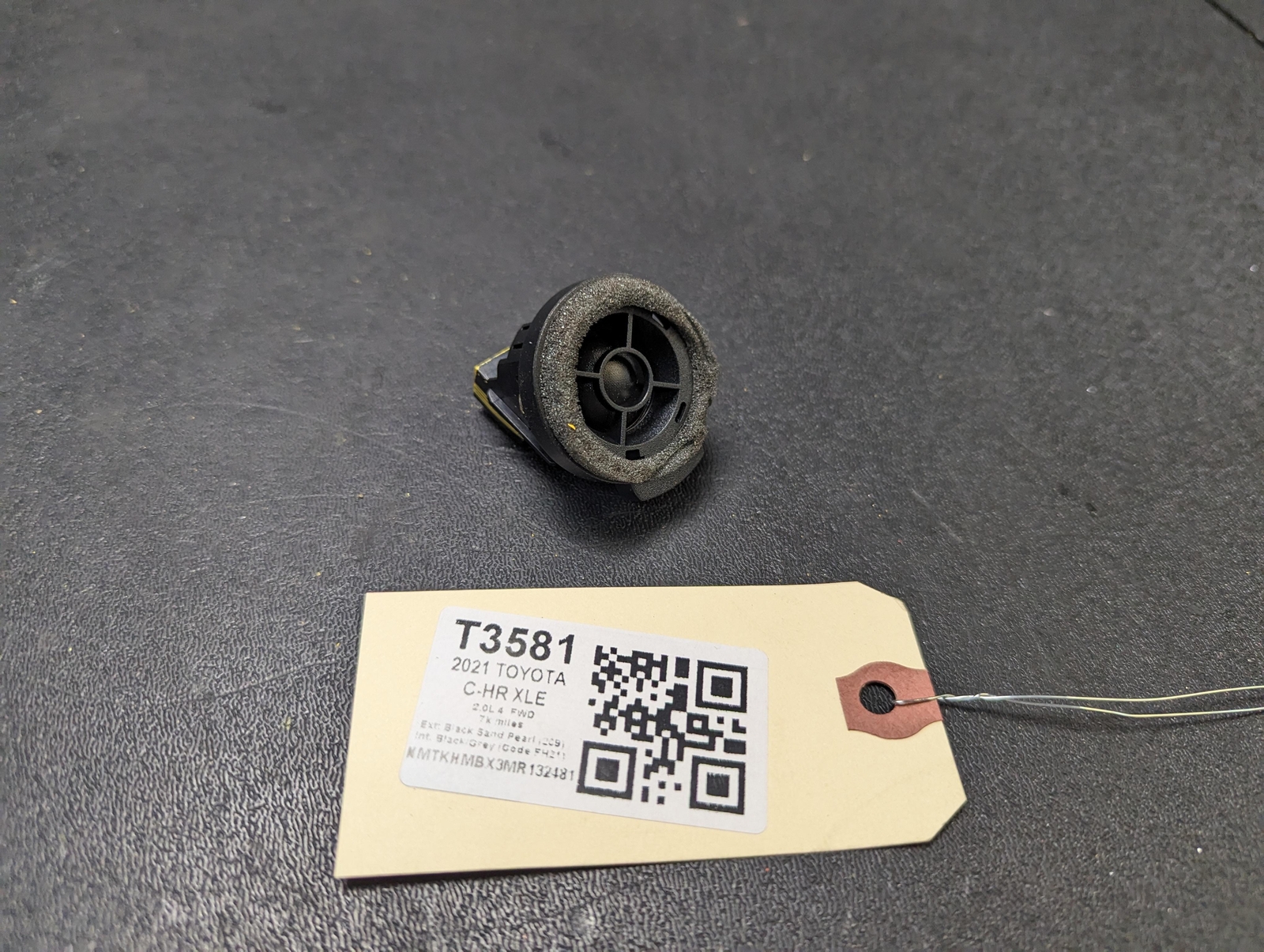 2 TWO Dashboard Tweeter Speakers 2021 Toyota C-HR 86160-02A40 2018 2019 ...