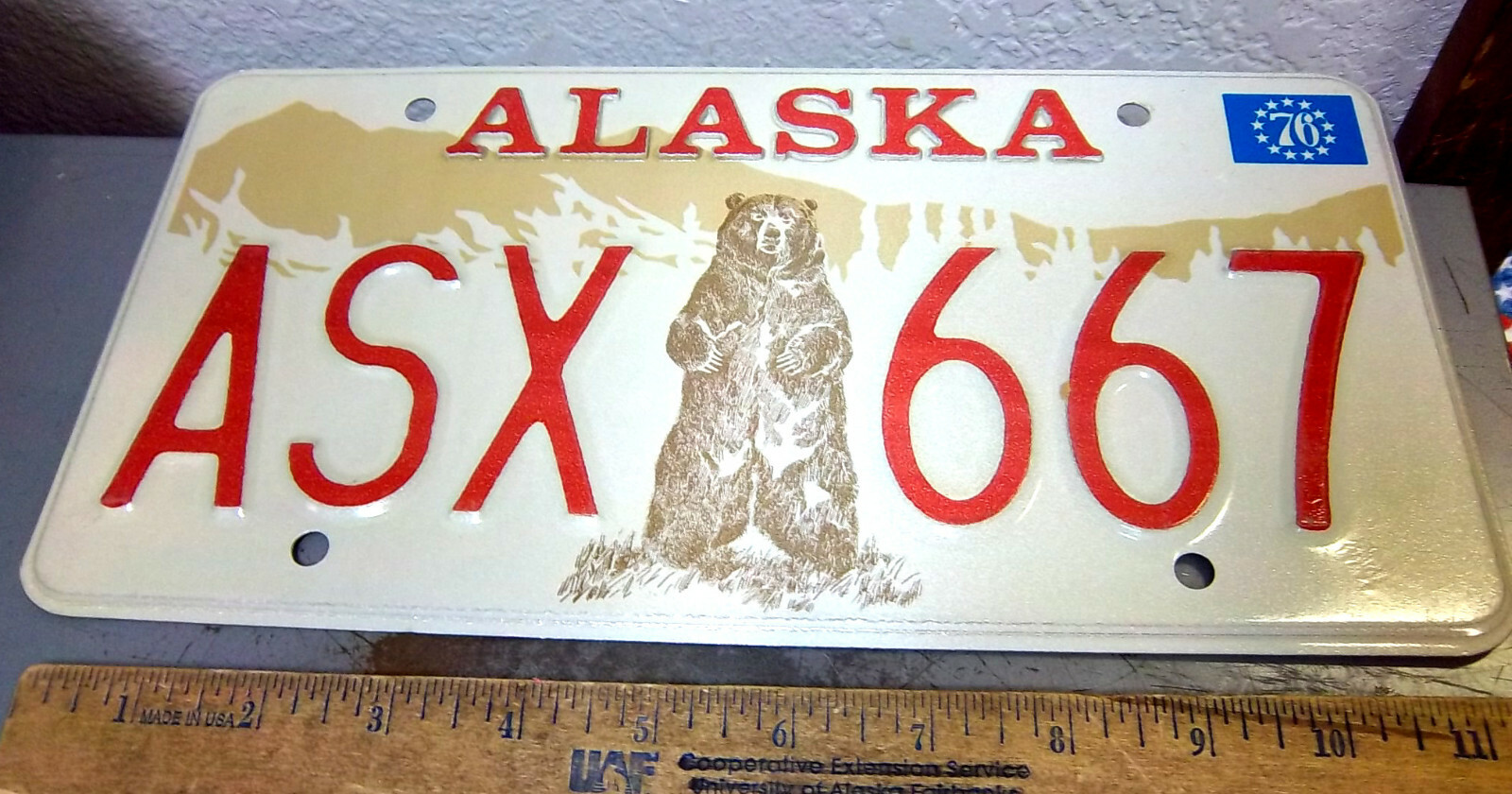 1976 Alaska License Plate '76 Kodiak bear style plate, MINT ASX 667 ...