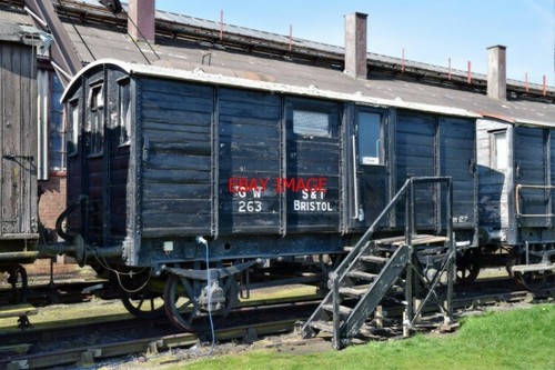 PHOTO GWR/BR(W) S&T MESS VAN NO 263 AT THE GREAT WESTERN SOCIETY DIDCOT ...