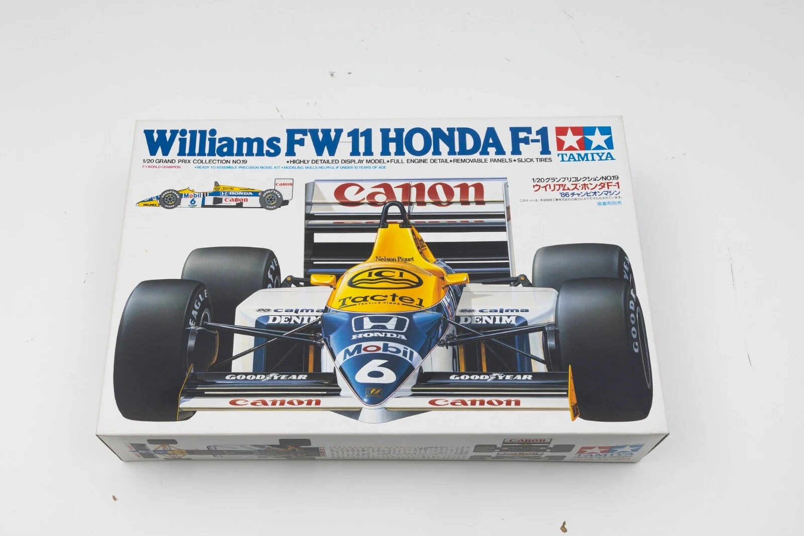 Recherche décals pour WILLIAMS FW11 au 20ème