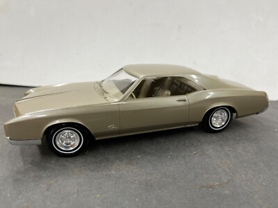 C5 AMT 1966 Buick Riviera vintage Promo model 1/25 McM | eBay