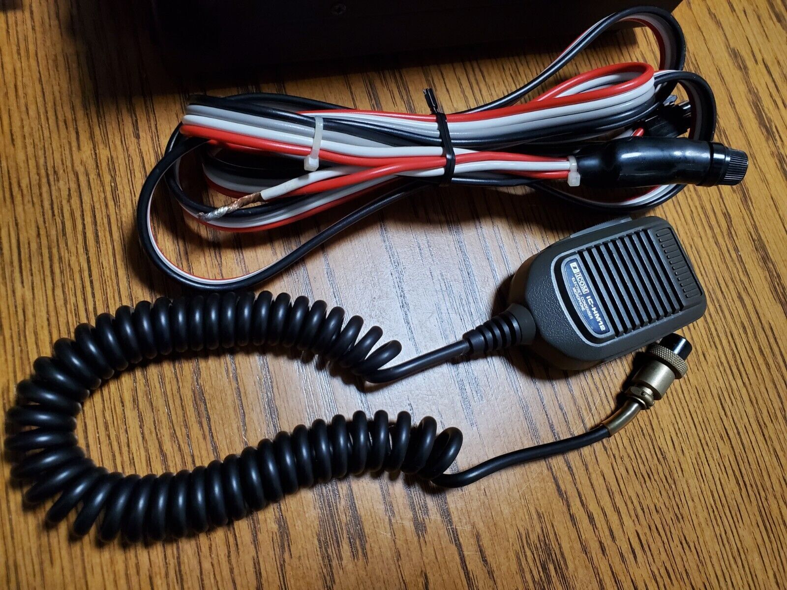 ICOM IC-820 144MHz/430MHz Dual Band All Mode Transceiver Ham Radio ...