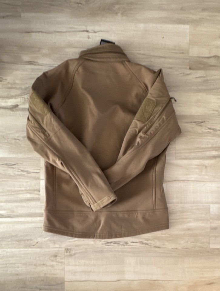 Beyond Clothing Systems Rig Softshell Jacket Coyote Medium Men's A5 SOF ...
