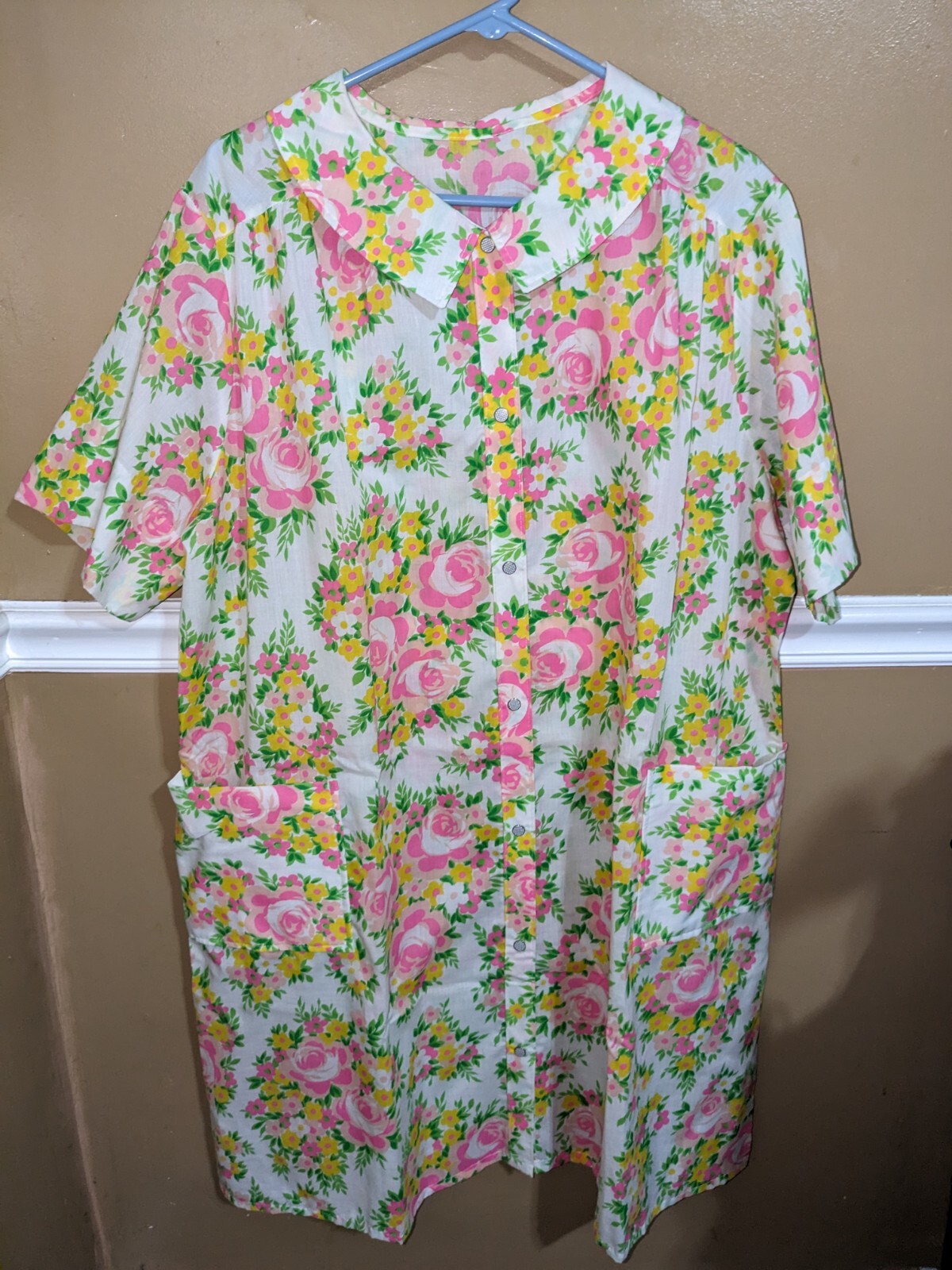 Vintage Floral Retro Housecoat Nightgown Size XL - Gem