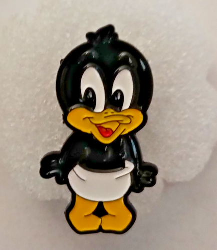 BABY DAFFY DUCK -PIN-2 OR MORE PINS $5.49 SHIPPING, SPEND $20 SHIPPING ...