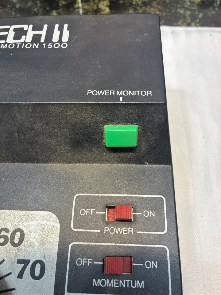 MRC TECH II Railpower Loco-Motion 1500 Model Train Controller | eBay