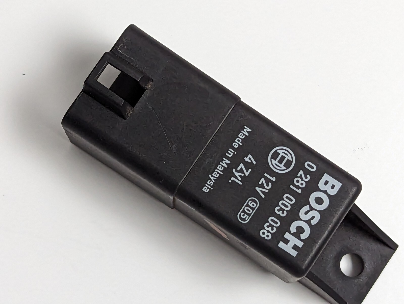 Skoda VW Diesel 9-Pin Glow Plugs Relay Bosch 0281003038 038907281D RB6 ...