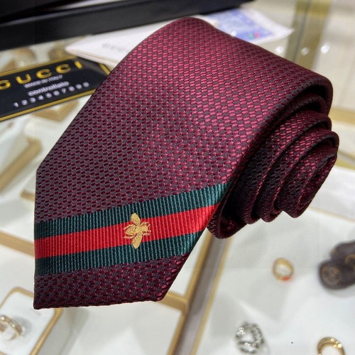 Red Gucci Bee Pattern 100% Silk Tie | eBay