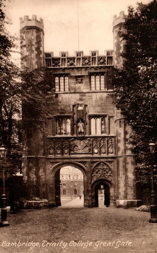Great Gate Trinity College Cambridge England Postcard | eBay