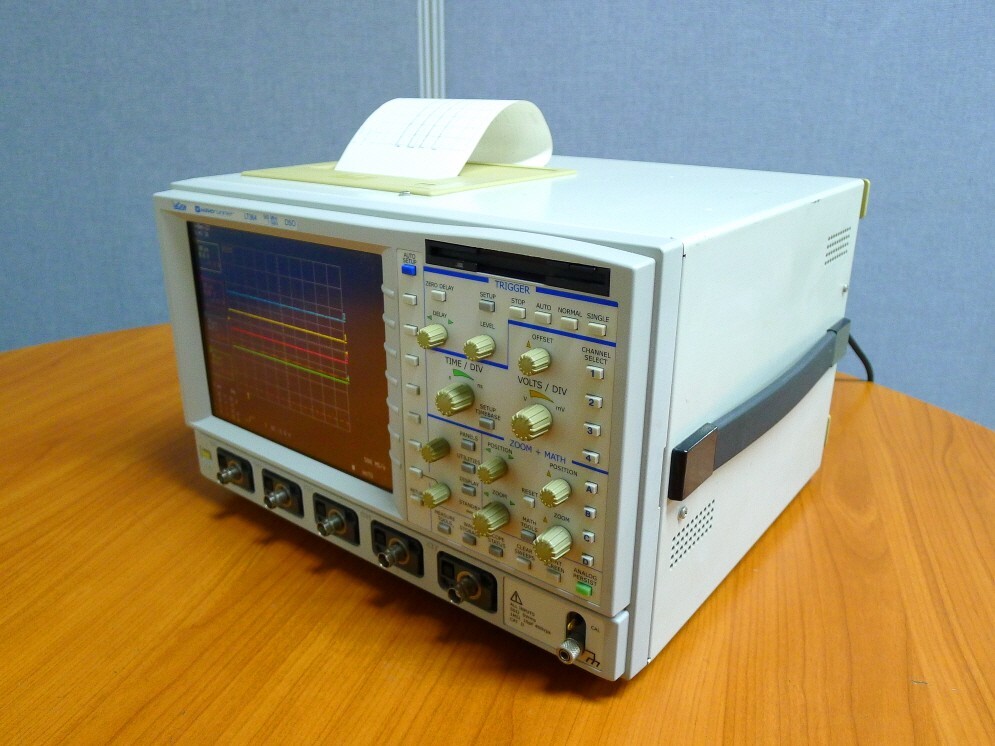 Lecroy LT364 Oscilloscope Waverunner 500MHz, 4ch DSO. | eBay