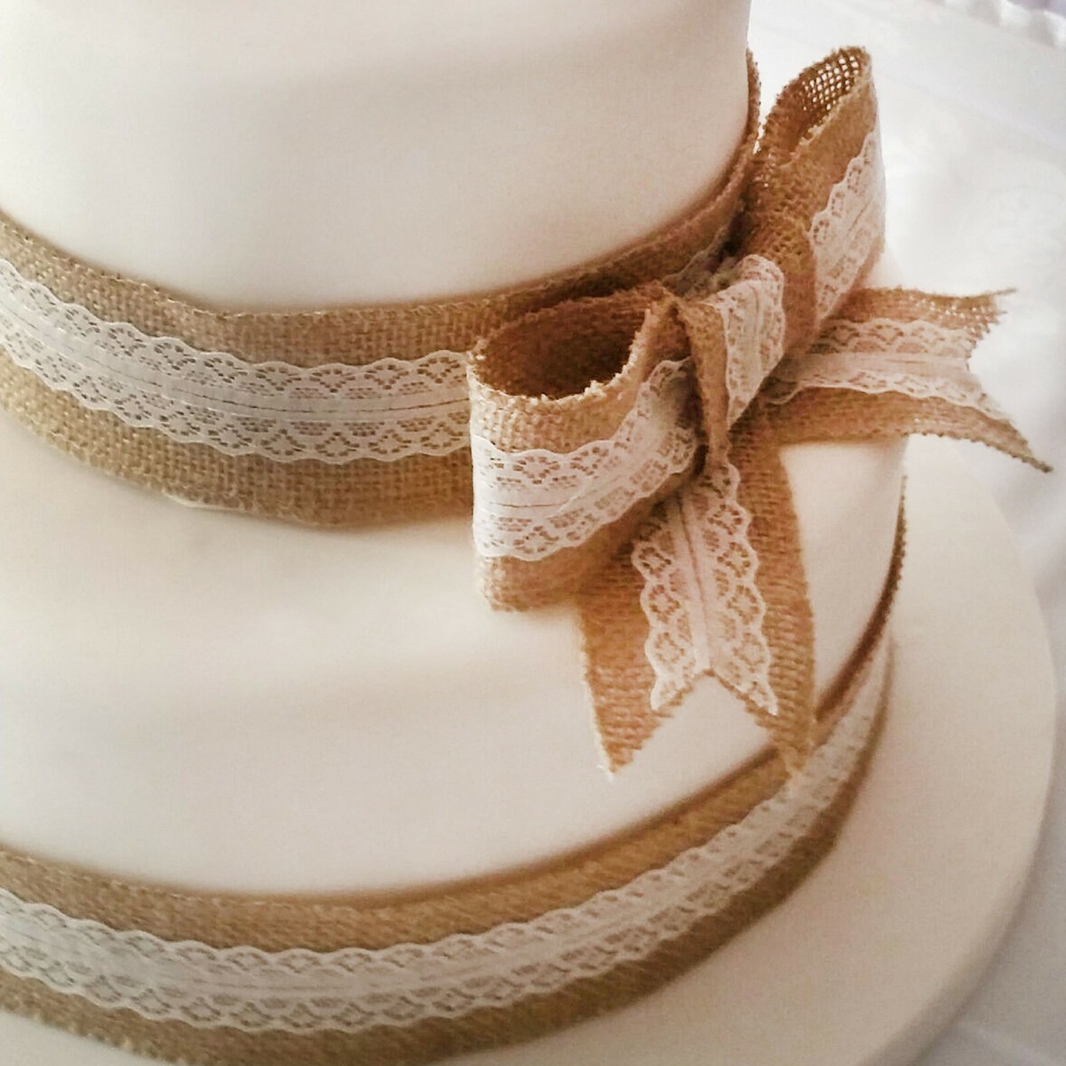 Burlap With Elegant Wedding Cakes I Love That I Can Ask @lepetitsweet