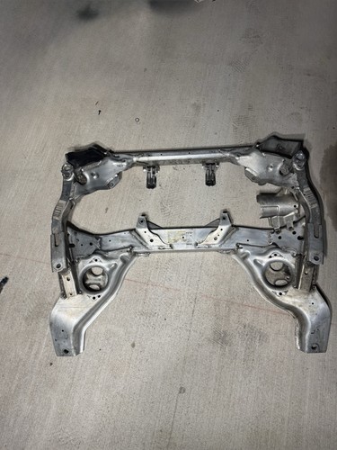 07-13 BMW E90 E91 E92 328i RWD Front Sub Frame Subframe Engine ...