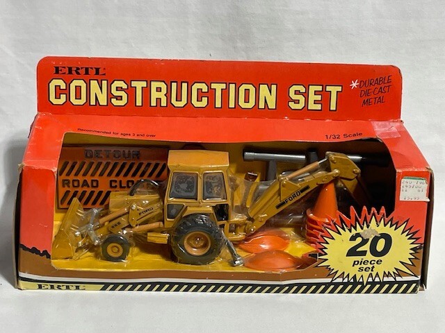 Vintage ERTL Construction Set, 20 pieces Ford 555 Backhoe, 1/32, NIB | eBay