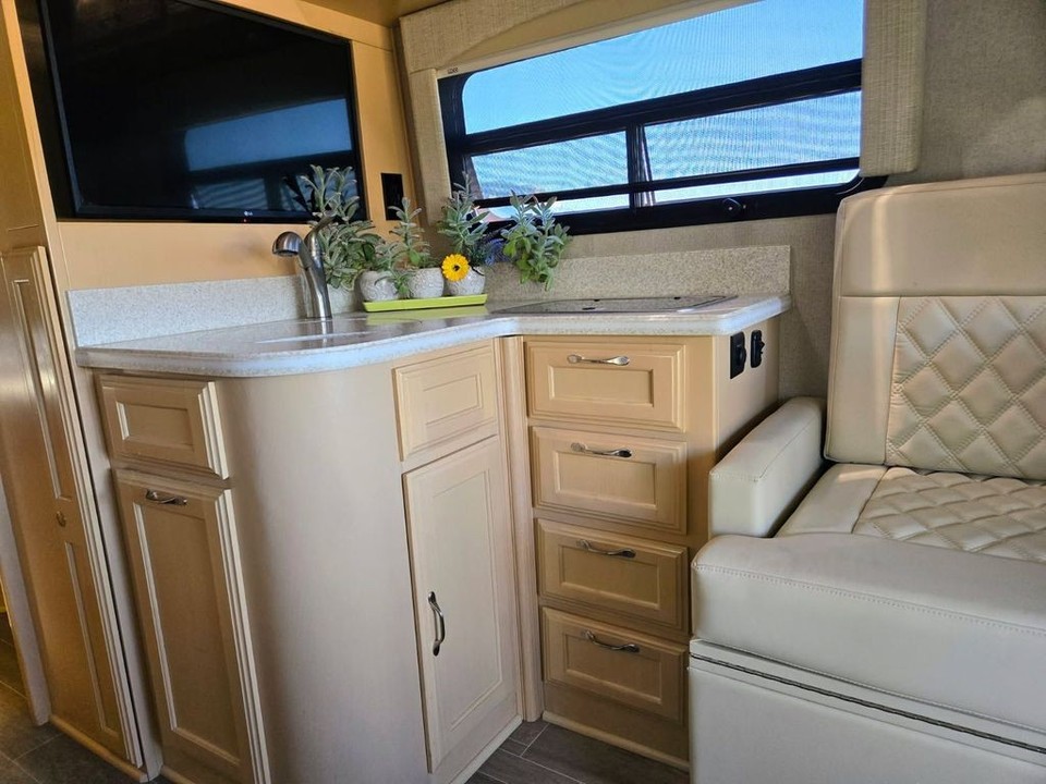 2020 Regency Ultra Brougham 25TB 25' Class B Motorhome C41177797 | eBay