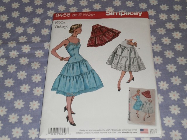 8456 Uncut Simplicity Vintage Sewing Pattern Misses Dress Gored Skirt ...