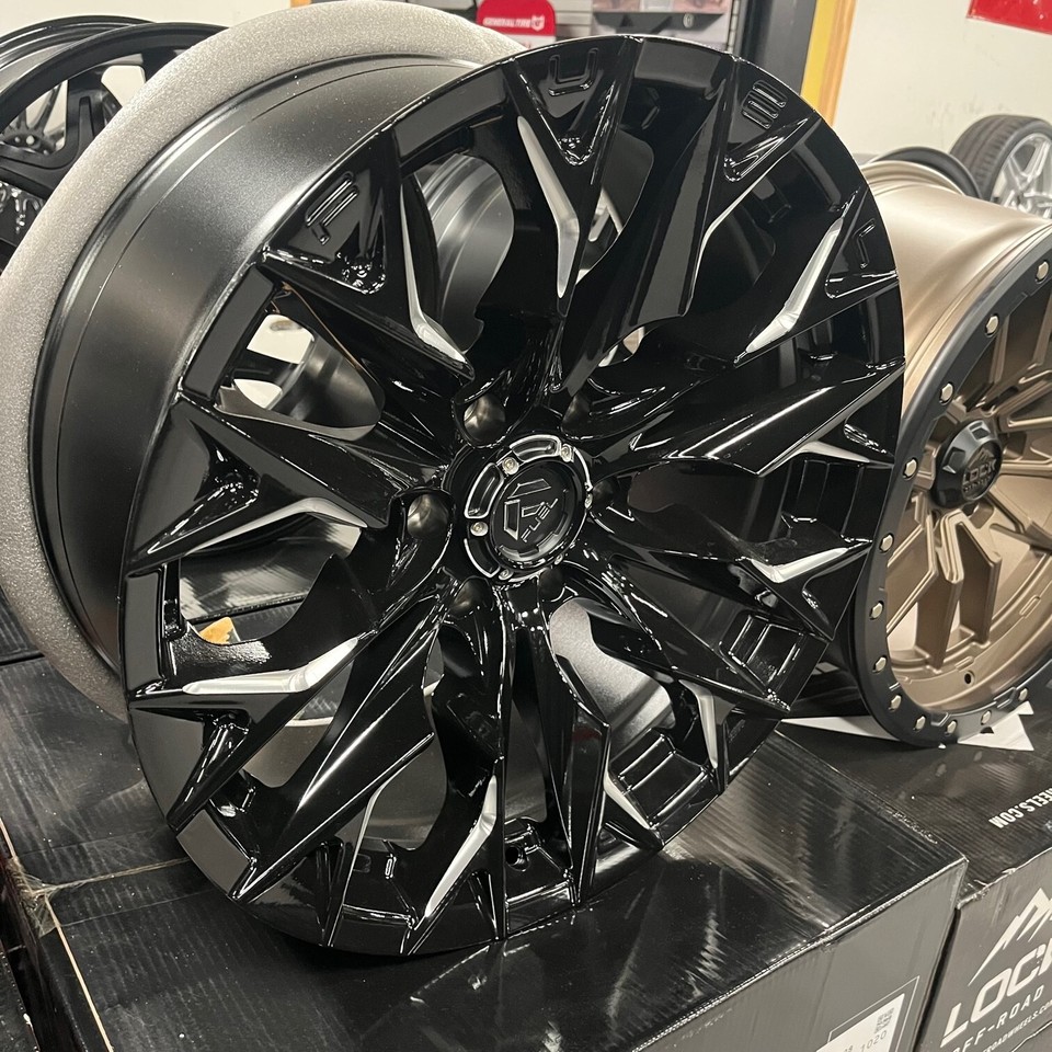 4 Fuel D803 Flame 20x9 6x5.5 Gloss Black Milled Wheels 20" 1mm Rim ...
