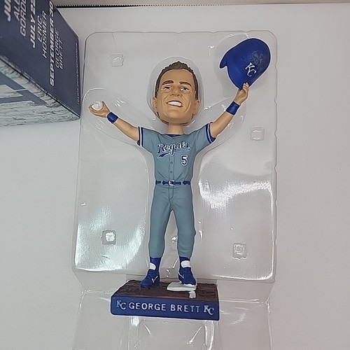 Kansas City Royals George Brett 3000th Hit SGA 2017 Bobblehead | eBay