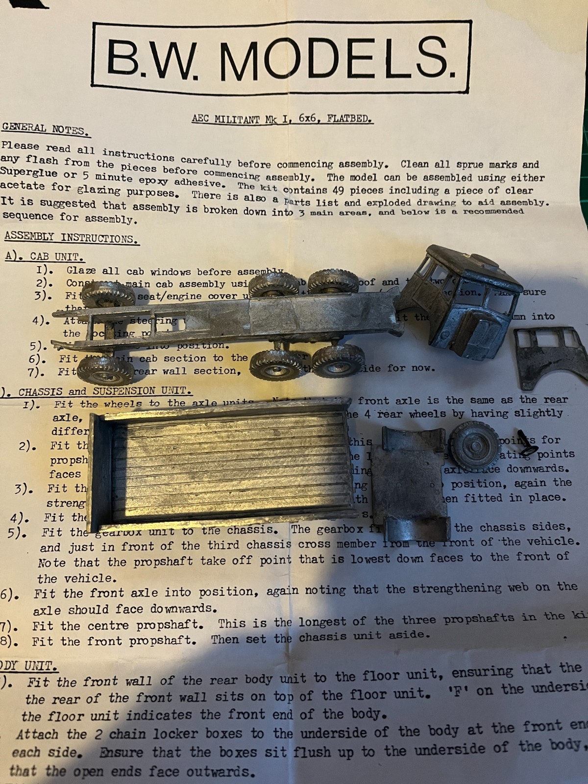 B. W. Models - AEC MILITANT 6X6 FLATBED - white metal kit (part ...