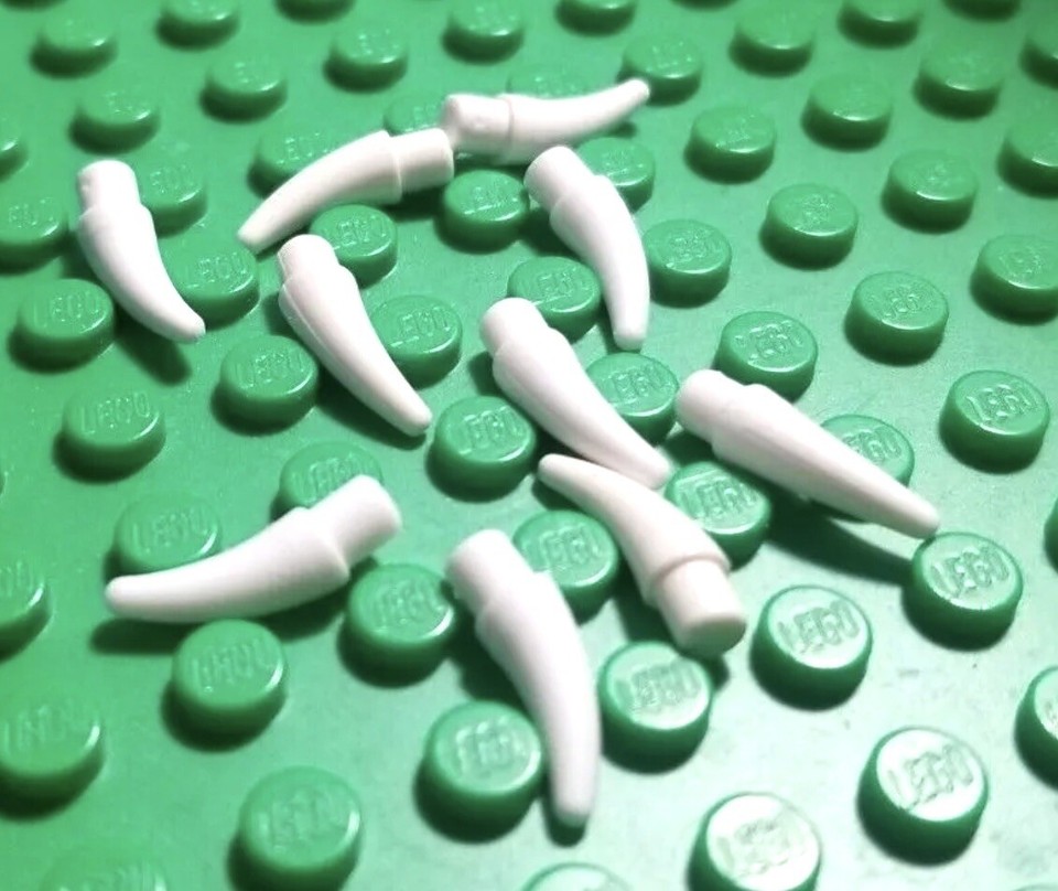 Lego 10 Pieces White Small Horn / Barb / Claw / Tooth / City Mini ...