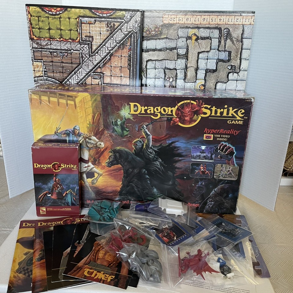 Dragon Strike Board Game 1993 TSR VHS White Die MISSING Few Flaws Magic ...