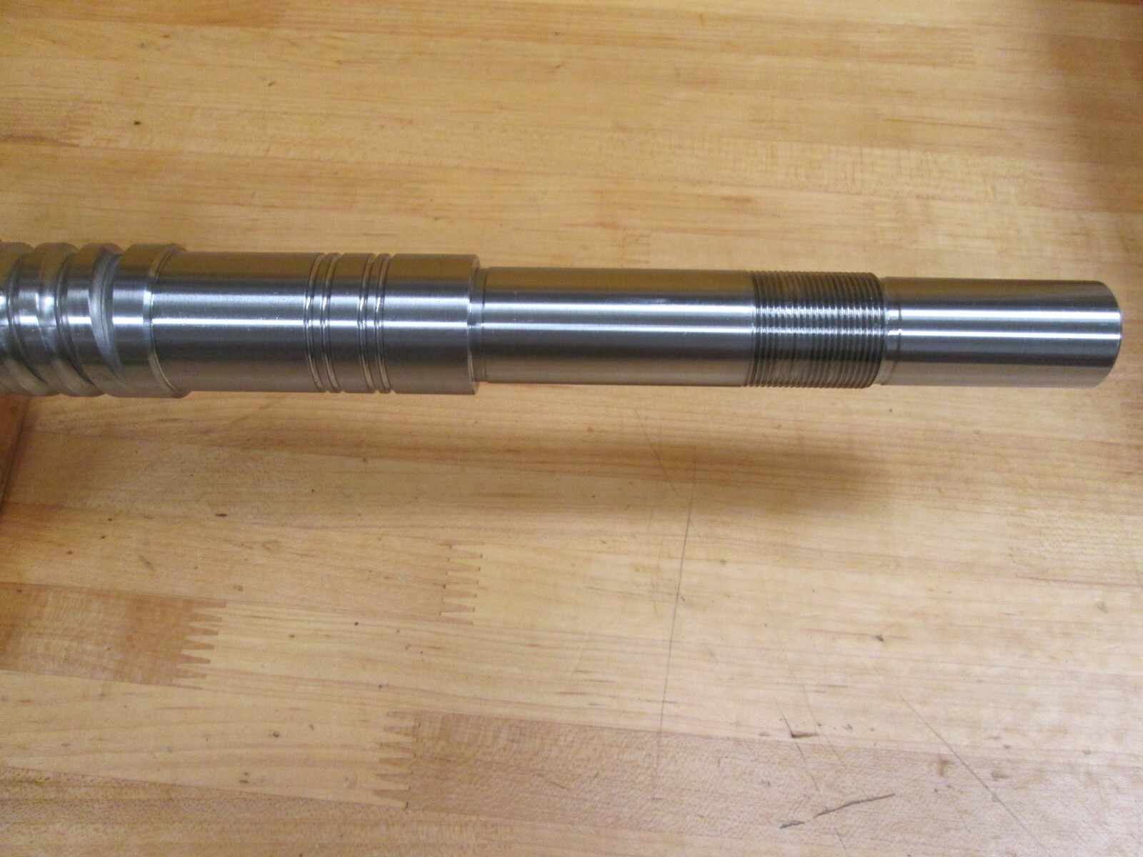 DMG MORI Z AXIS PRECISION GROUND BALL SCREW 40mm THREAD DIAM. .500 LEAD ...