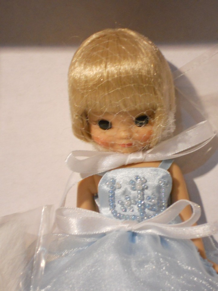 Tonner, Betsy McCall, 8” Queen Betsy BC1406 NRFB | eBay