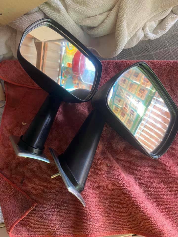 TOYOTA HILUX RN20 RN25 RN30 LN40 PICK UP FENDER MIRRORS 1 Pair | eBay
