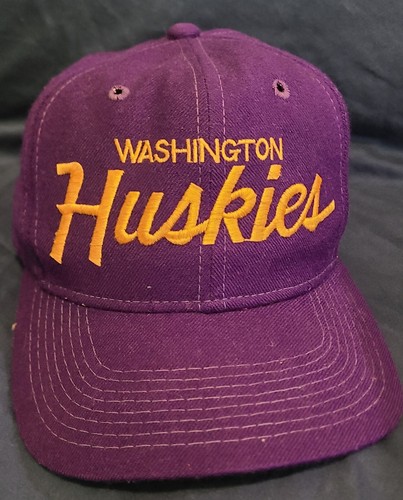 Vintage Sports Specialties logo 7 Script wool Washington Huskies UW ...