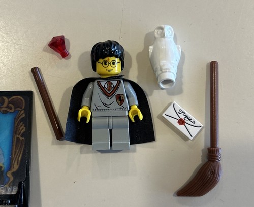 Lego Minifigure Lot Vintage Star Cape Harry Potter With Hologram ...