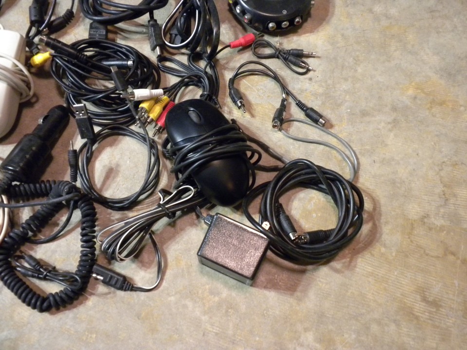 AS/IS - UNTESTED Personal Use Lot Of Cables - Adapters - OLD Phone ...