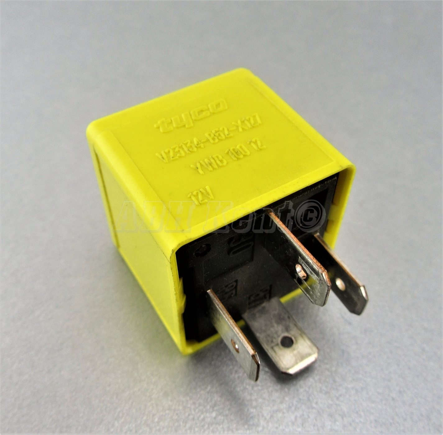 04-Land Rover Range Multi-Use 4-Pin Yellow Relay YWB10012 Tyco V23134 ...