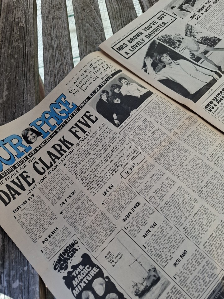 RECORD MIRROR Magazine 28 SEPTEMBER 1968 Hollies Emerson Nilsson DC5 ...