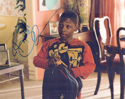 Bobb'e J Thompson Role Models autographed photo signed 8x10 #1 Ronnie ...