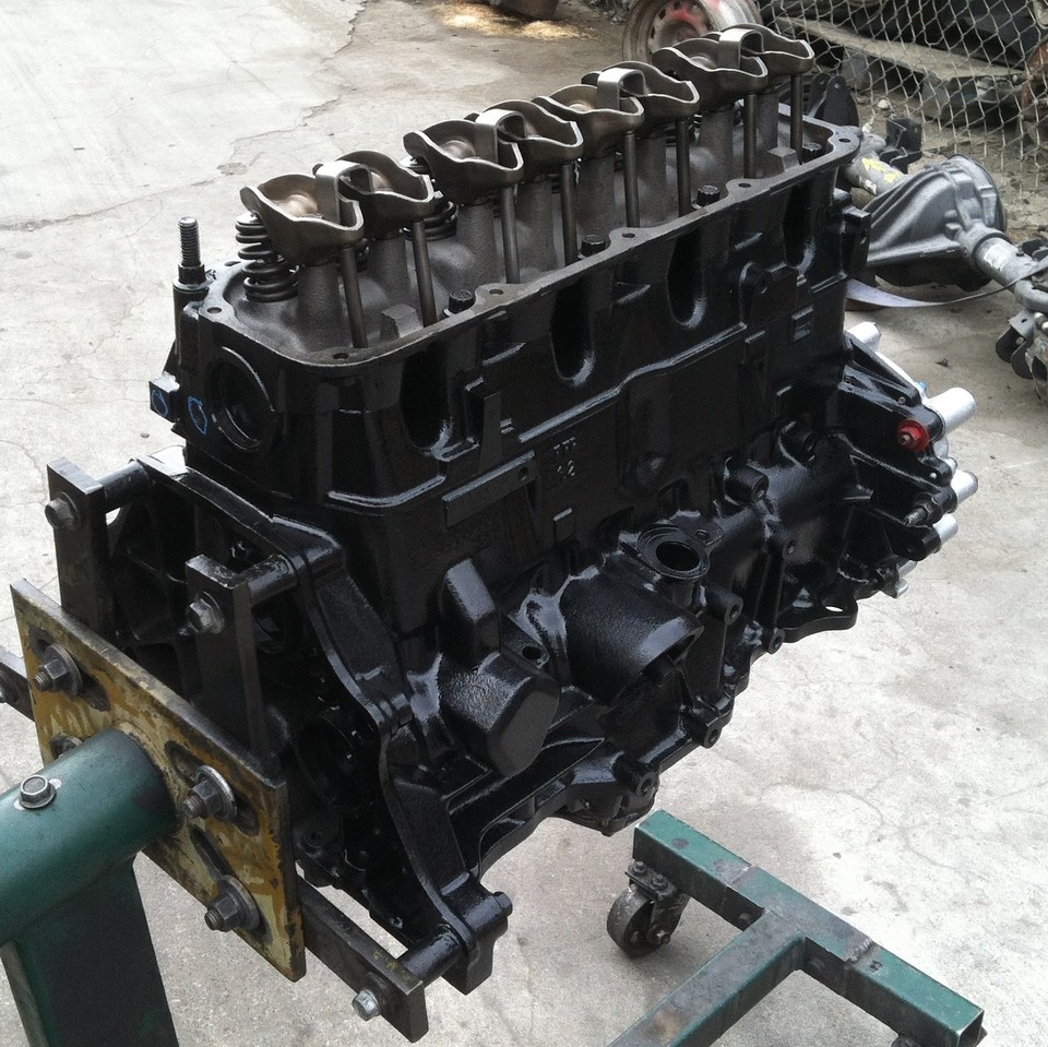 2.5L 4CYL REMANUFACTURED ENGINE JEEP WRANGLER CHEROKEE DODGE DAKOTA ...
