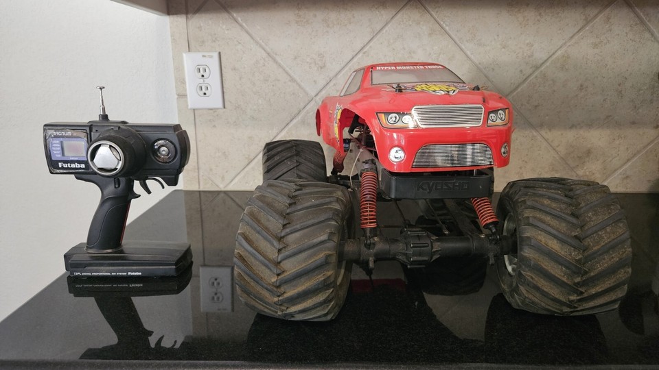 Kyosho Mad Force Nitro Powered 3 Speed Beautiful Condition From 2004 ...