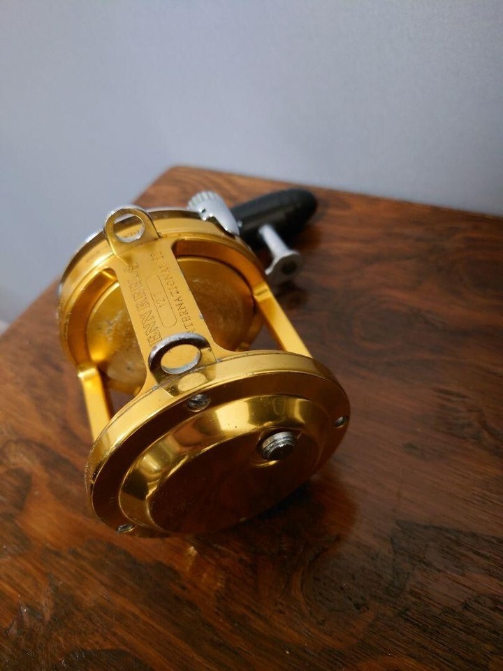 Penn International II 12T RH 4.1:1 Gold 34oz Used Baitcast Reel Fishing ...
