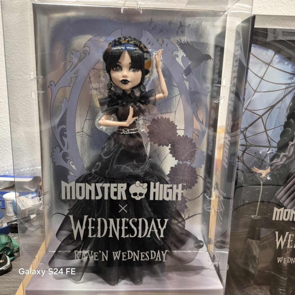 Monster High X Wednesday Addams Rave 'N Dress Skullector & Wednesday ...