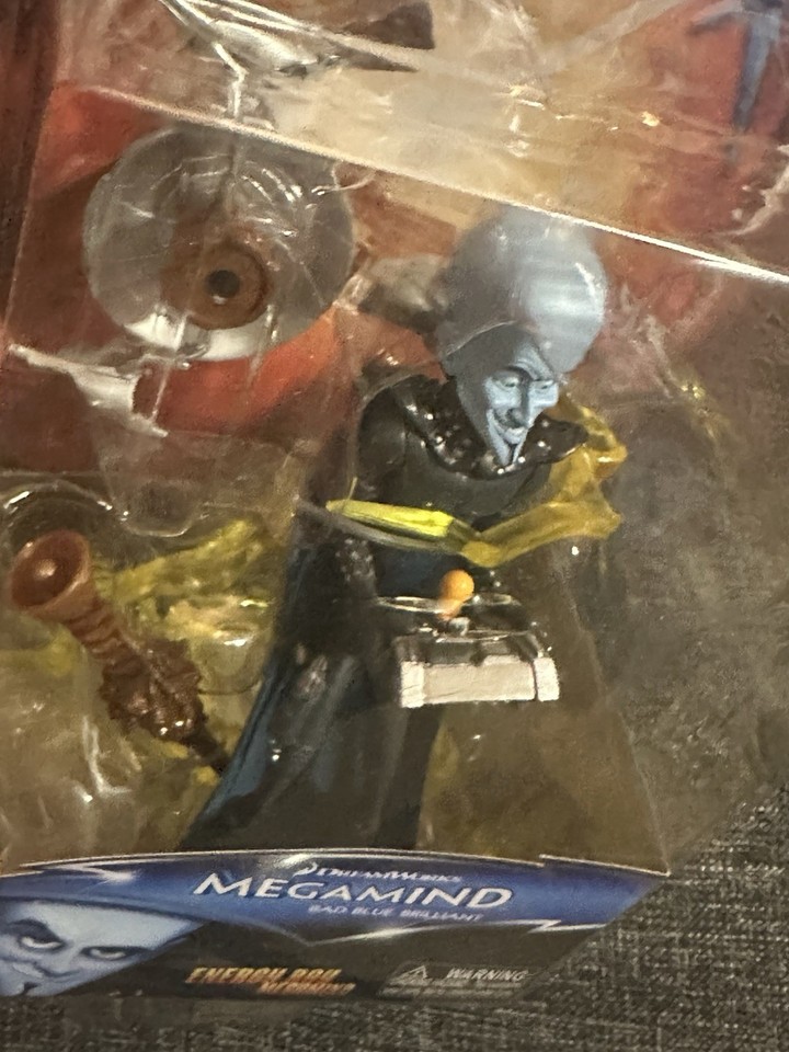 Dreamworks Megamind Energy Ray Action Figure Toy Quest 2010 HTF Rare ...