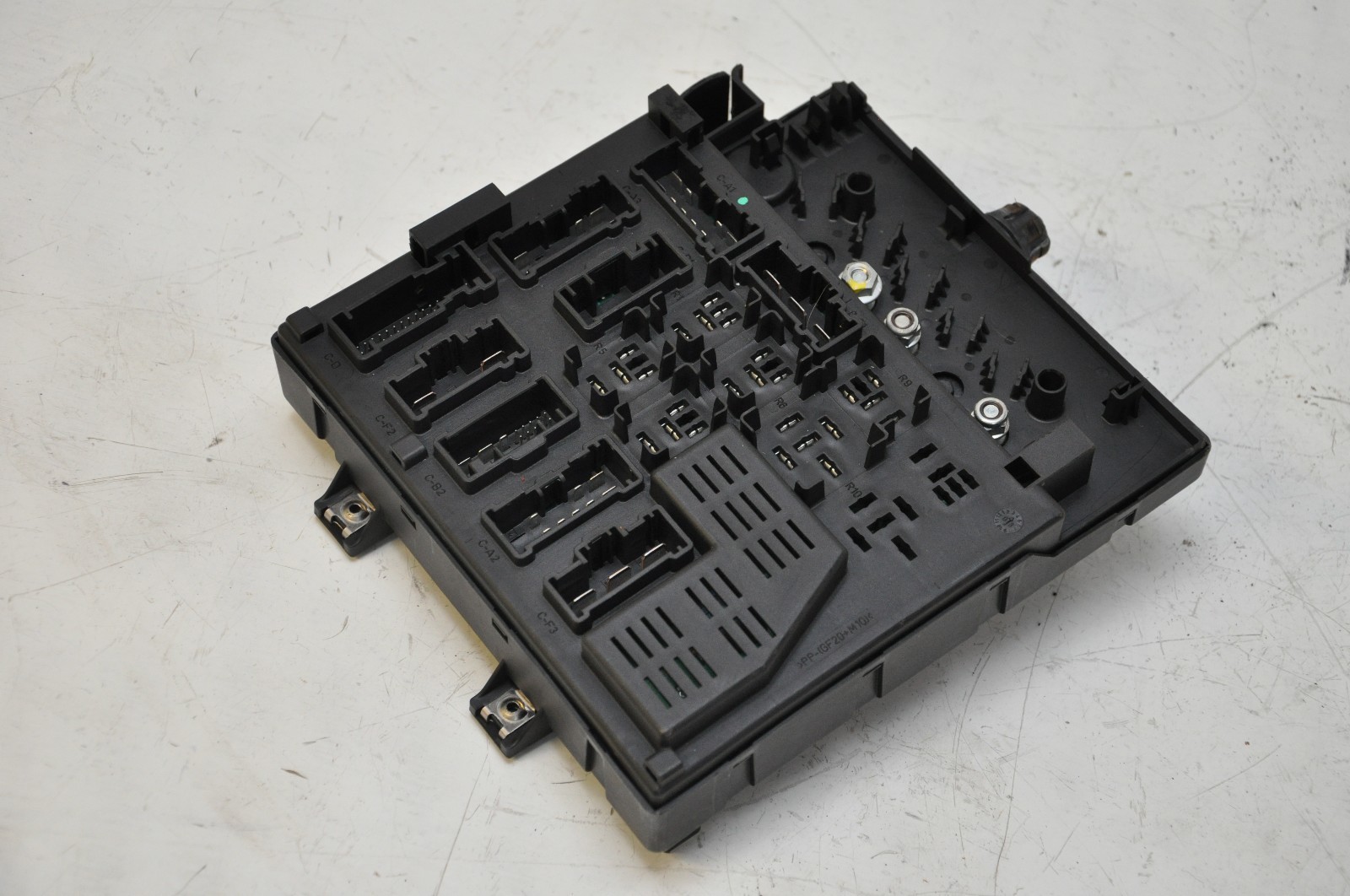 2003 BMW Z4 E85 OEM INTERIOR FUSE JUNCTION BOX RELAY FUSEBOX HOUSING ...