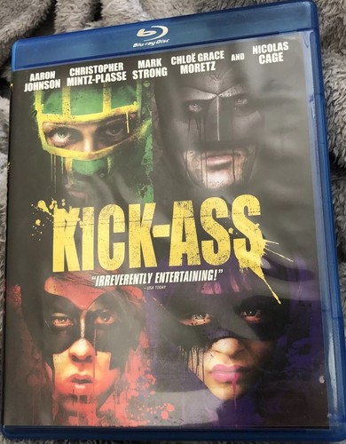 Kick-Ass Bluray. Nicolas Cage, Chloe Grace Moretz, Aaron Johnson, Mark ...