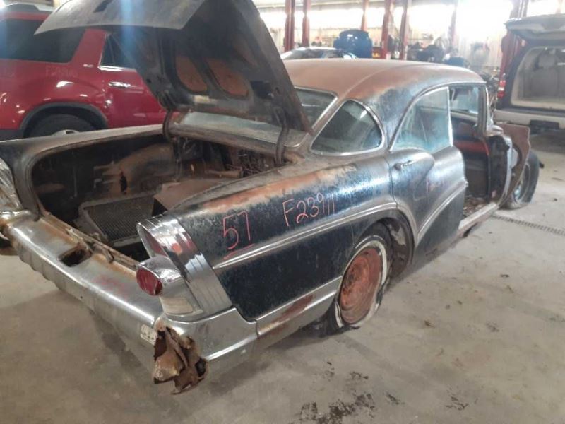 1957 BUICK REAR BUMPER ASSEMBLY W/BRACKETS 980541 | eBay