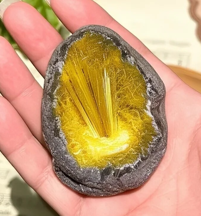 Hand Carved Goethite Meteorite Specimen Yellow Copper Ore Crystal ...