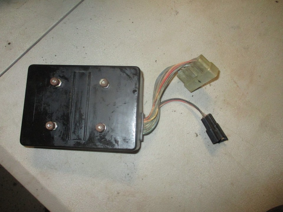 JOHN DEERE 318 420 430 322 TIME DELAY CONTROL MODULE AM105170 ($510 ...