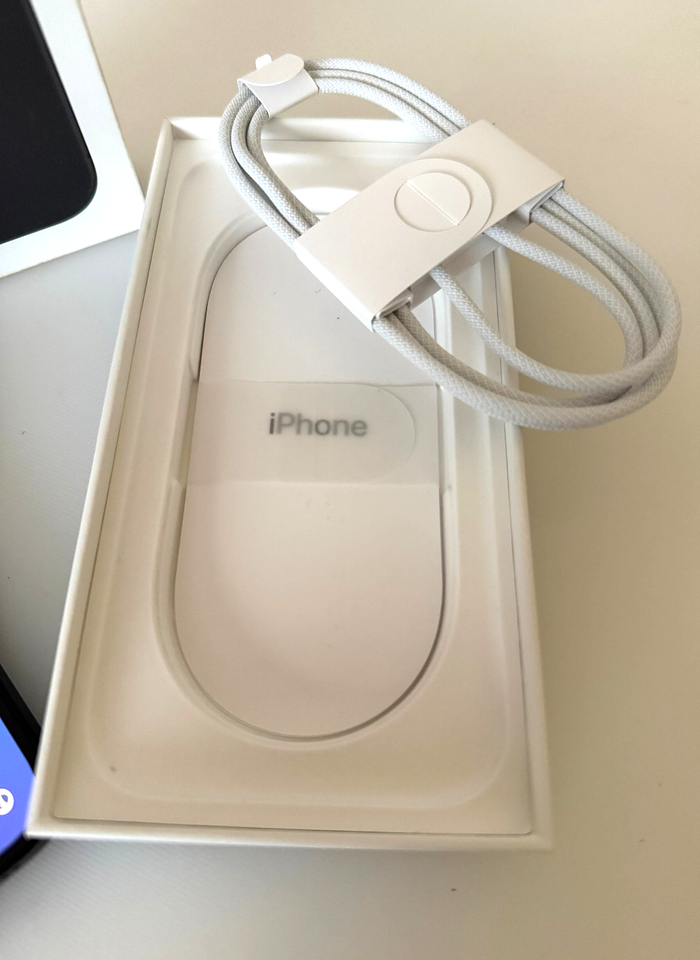 NEW Apple iPhone 16 | 128GB | Black | Factory Unlocked | 100%🔋| 🍎 ...