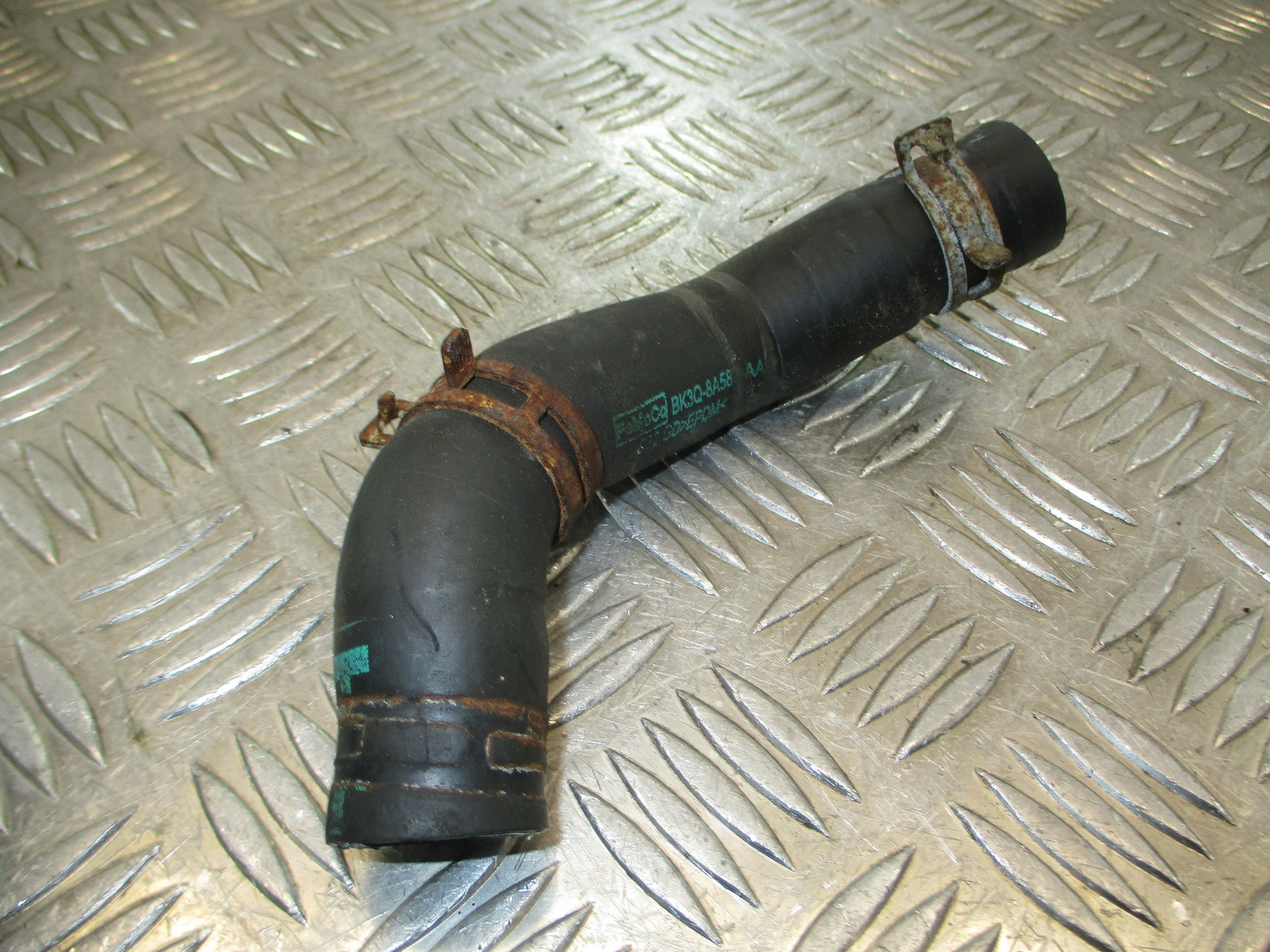 2013 Mk7 RWD Ford TRANSIT 2.2 TDCi Euro 5. Water Coolant Pipe ...