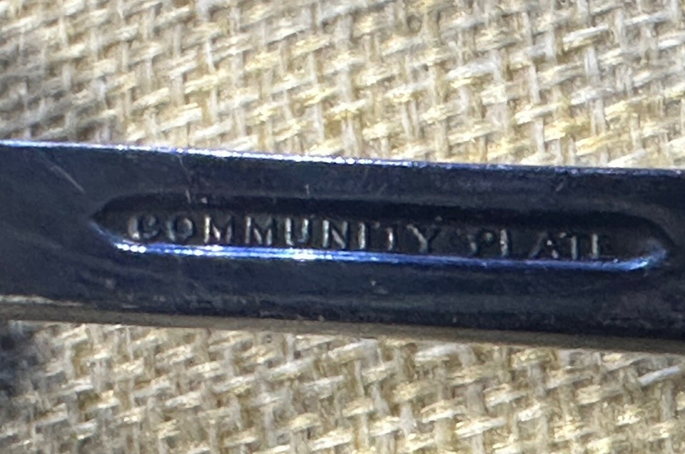 Vintage ONEIDA - ‘Community Plate’ Ornate Serving Spoon or Soup Ladel ...